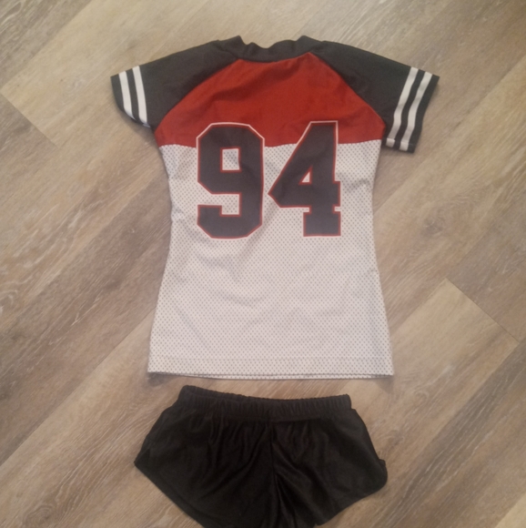 Hooters | Shorts | Wing House Waitress Uniform Set Small | Poshmark